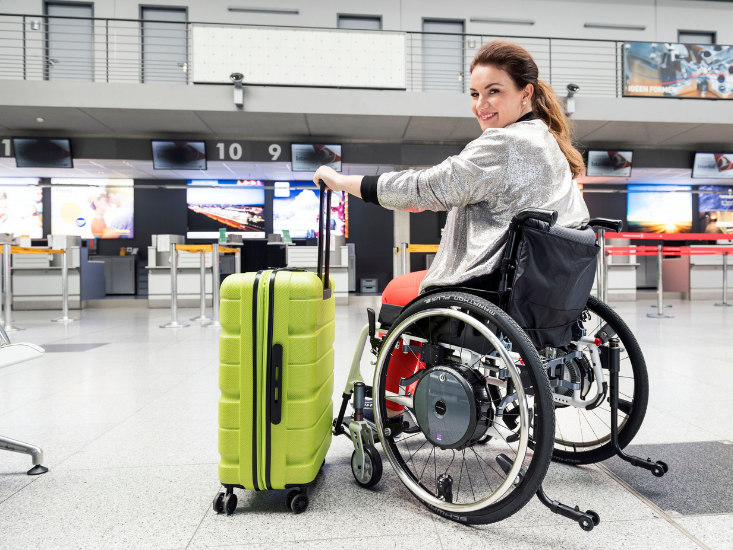 10 praktiske tips til en enklere flyreise med rullestol - Invacare Norway